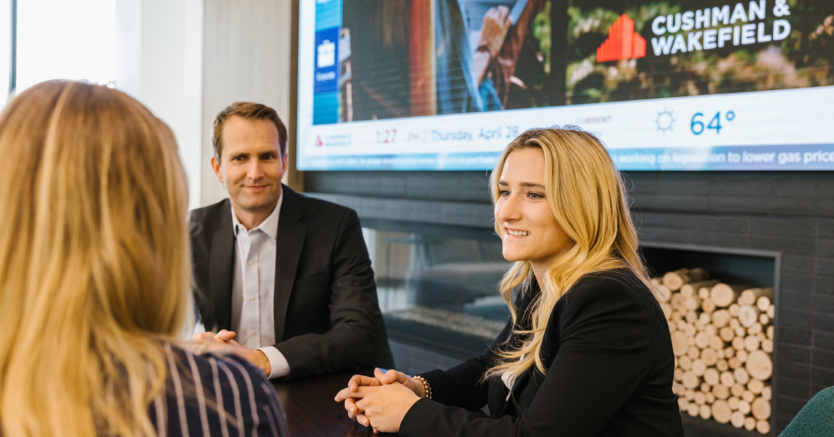 Sr Analyst New York New York Usa Cushman And Wakefield Careers